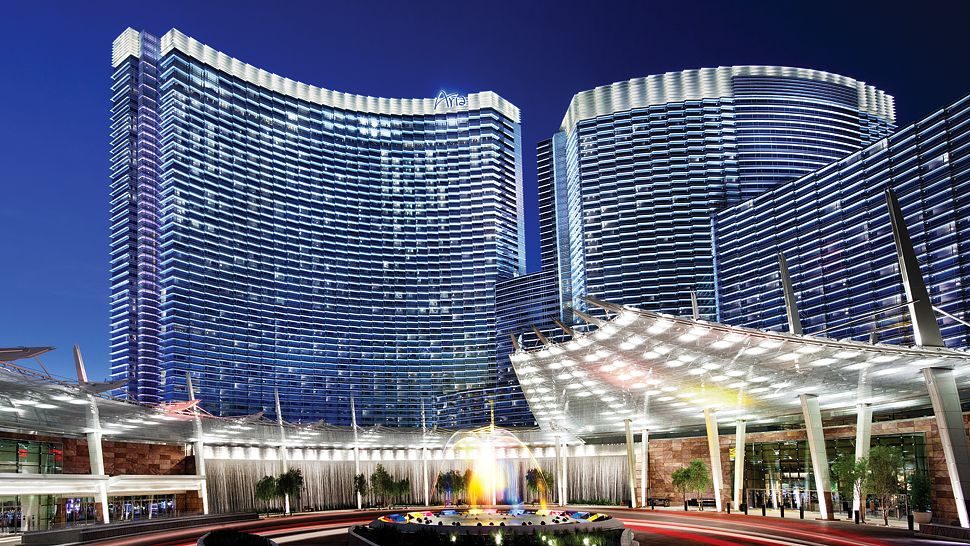 Hospitality Giants: Exploring the Vastness of the 10 Biggest Hotels ...