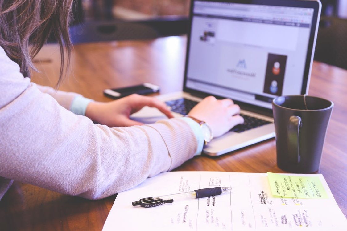 How Do I Start My Own Business as a College Student?