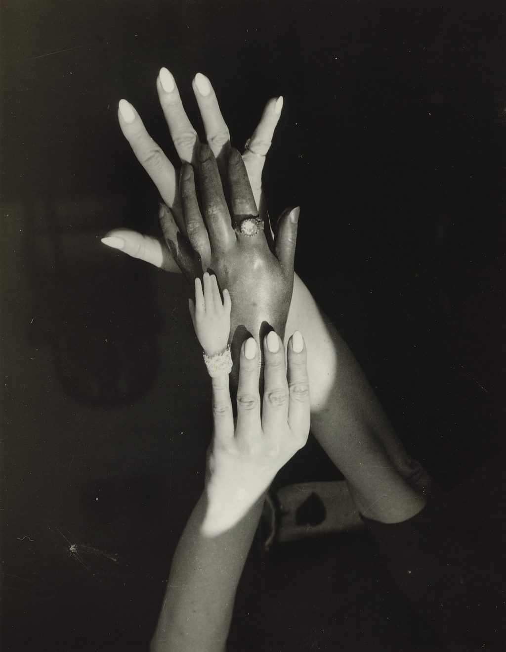 Reality Unveiled: Exploring the World of 10 Best Surrealist Photographers